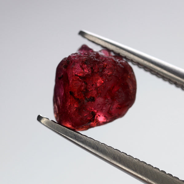 2.05ct Certified Natural Red Color Ruby – sapphirebazaar
